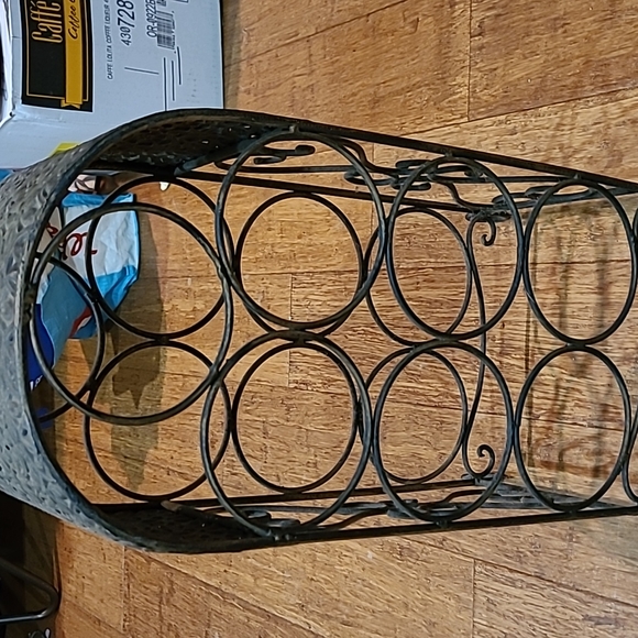 Kitchen | 8 Bottle Table Top Wine Wire Brass Rack Not Breakable | Poshmark